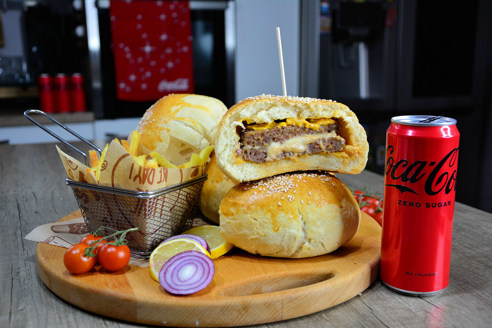 Burger u testu (video) | Minjina Kuhinjica