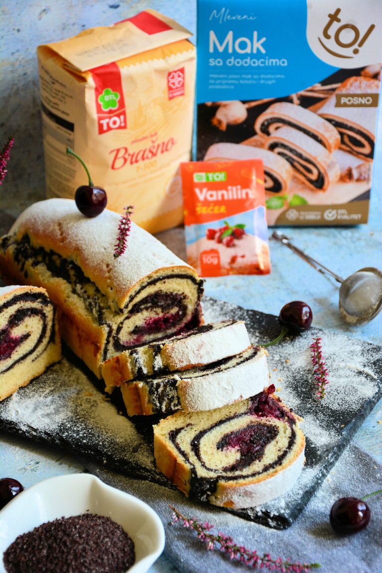 Štrudla sa makom i višnjama (video) | Minjina Kuhinjica